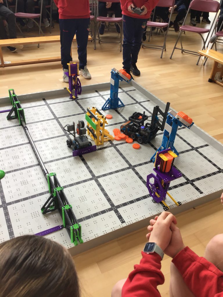 Sixth Class Enjoy Vex Robotics Program – Emo National School