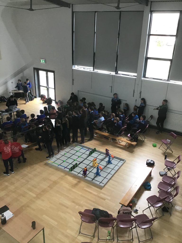 Sixth Class Enjoy Vex Robotics Program – Emo National School